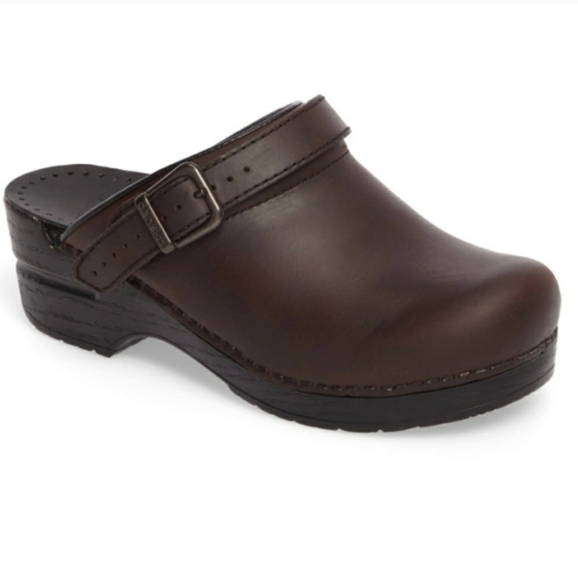 Dansko | Shoes | Dansko Ingrid Womens Clogs Size Us 95 Eu 40 Antique ...